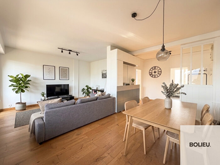 Appartement 4 pièces à Annemasse, Centre-ville, à vendre