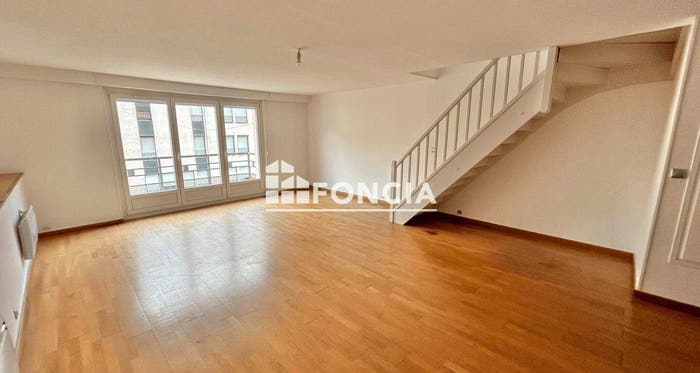 Centre Ville-Charles III, Nancy - Appartement 4 pièces à louer
