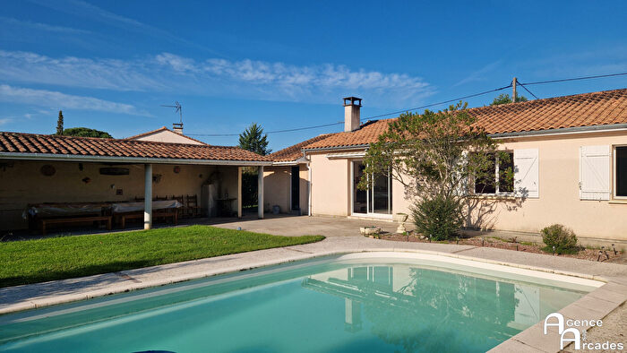 Maison à vendre - Saint-Sulpice-et-Cameyrac - 4 pièces - 3 chambres