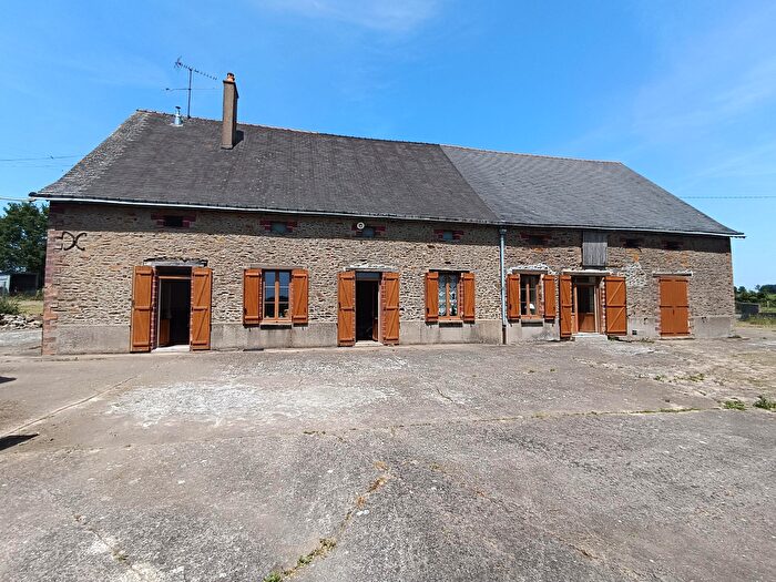 Cosmes : Maison 5 pièces à vendre