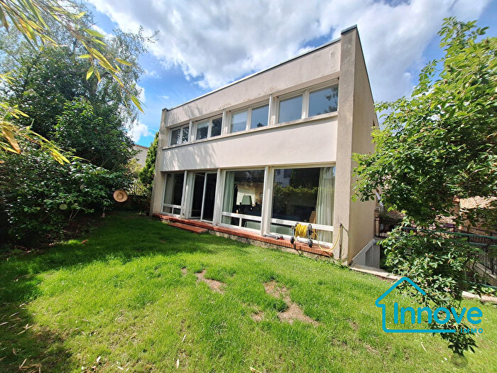 Maison 8 pièces à louer - Le Chesnay