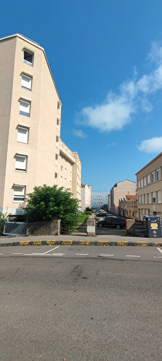 Appartement à vendre - Saint-Étienne, Saint-Roch, Vivaraize, Valbenoite, Centre Deux - 1 pièce