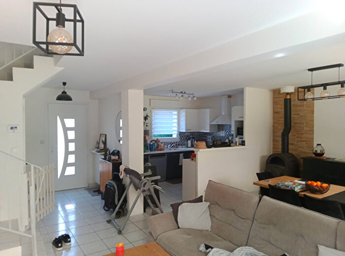 Maison 4 pièces à Saint-Étienne, La Dame Blanche, La Richelandière, Montplaisir, Monthieu, à vendre