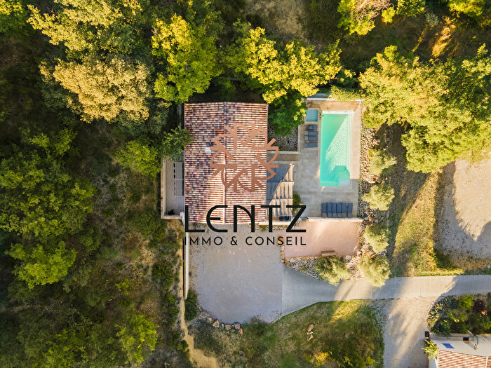 Allemagne-en-Provence - Maison 7 pièces à vendre