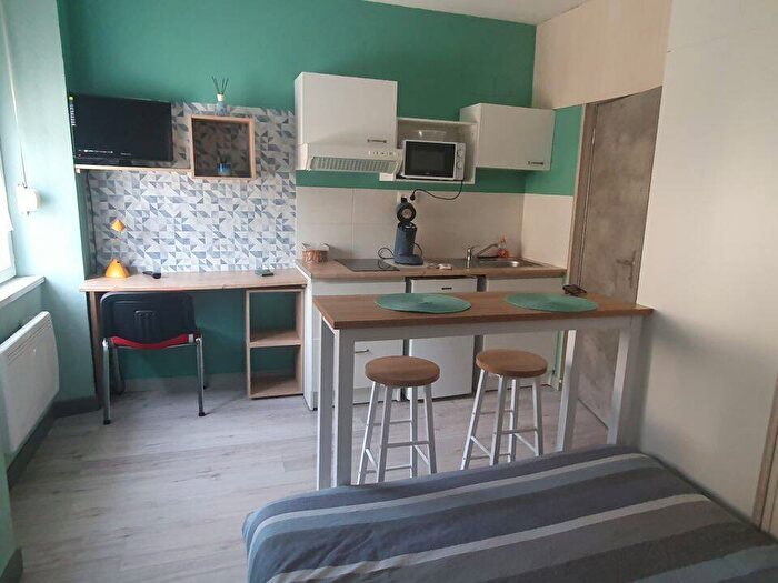 Appartement 1 pièce à louer - Sainte-Suzanne