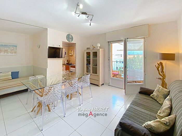 Appartement à vendre - Fleury, Saint-Pierre, Les Cabanes - 2 pièces - 1 chambre