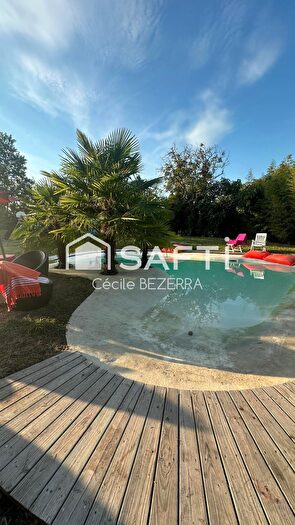 Maison à vendre - Ayzieu - 5 pièces - 4 chambres