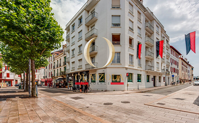 Appartement 3 pièces à vendre - Saint-Jean-de-Luz, Centre-ville
