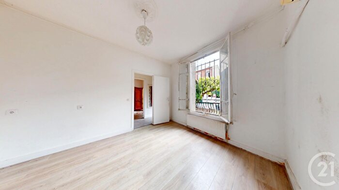 Maison à vendre - La Courneuve, Quatre-Routes, Anatole France - 3 pièces - 2 chambres