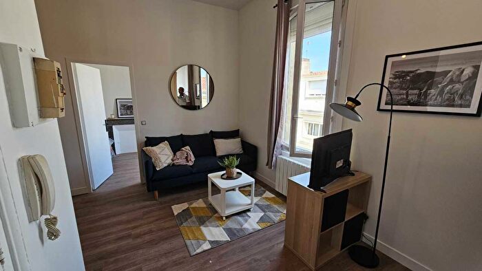 Appartement à louer - Bordeaux, La Bastide - 2 pièces - 1 chambre