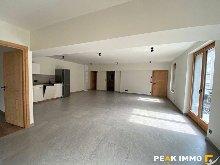Appartement 4 pièces à Sallanches, à louer