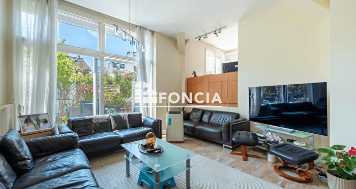 Paris 19ème, Danube - Maison 5 pièces à vendre