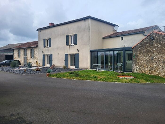 Maison à vendre - Tessonnière - 9 pièces - 4 chambres