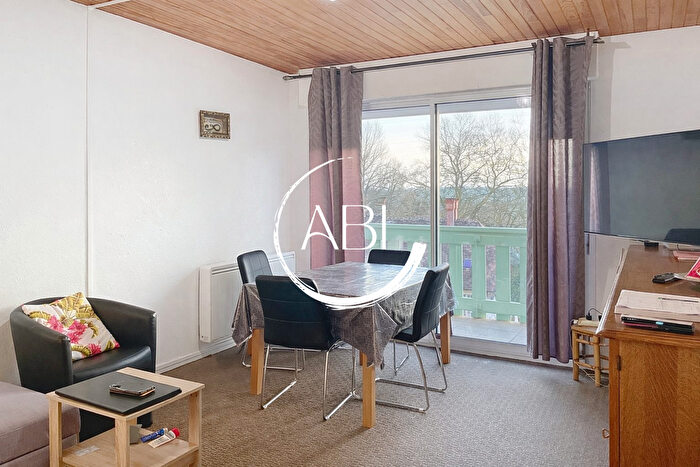 Appartement à vendre - Bagnoles-de-lOrne - 2 pièces - 1 chambre