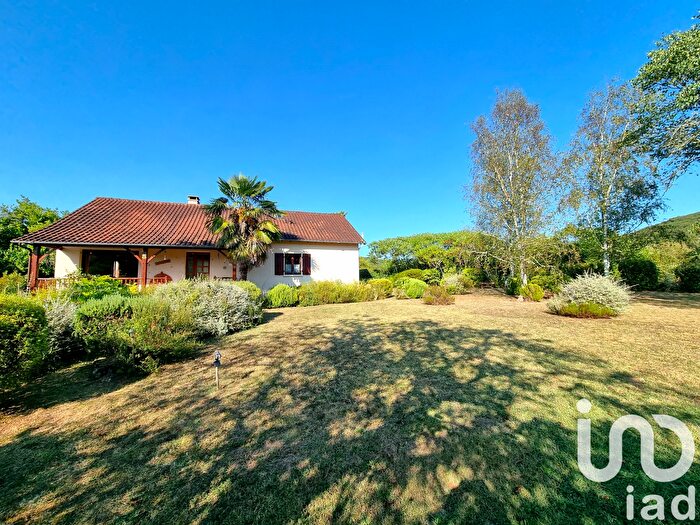 Maison à vendre - Sergeac - 6 pièces - 4 chambres