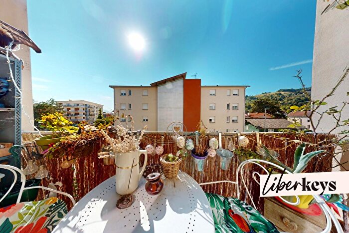 Appartement à vendre - Saint-Marcellin - 3 pièces - 2 chambres