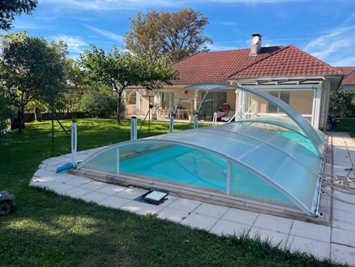 Maison à vendre - Objat - 5 pièces - 3 chambres