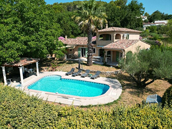 Lorgues : Maison 6 pièces à vendre