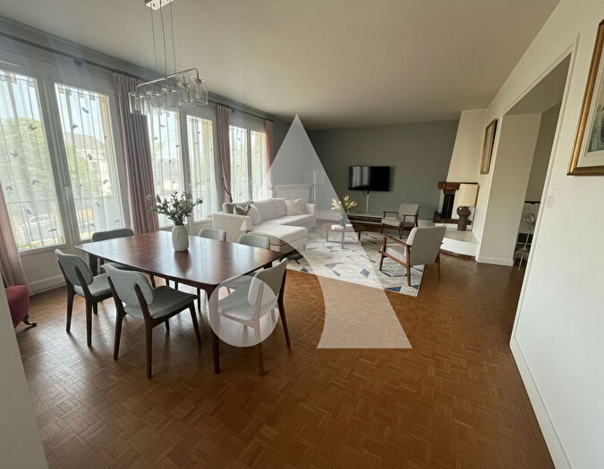 Maison 4 pièces à Enghien-les-Bains, à vendre
