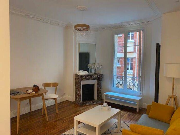 Appartement 1 pièce à Grandes Carrières-Clichy, Paris 18ème arrondissement, à louer