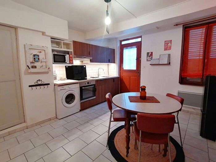 Ancy-le-Franc : Maison 3 pièces à louer