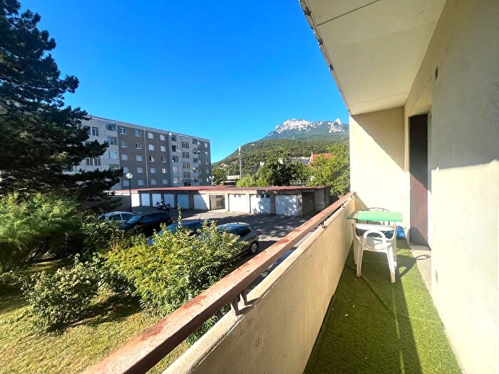 Appartement 2 pièces à vendre à Fontaine, Floralies