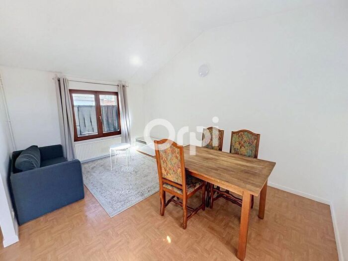 Centre Ville-Charles III, Nancy : Appartement 3 pièces à louer
