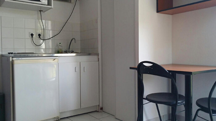 Appartement à louer - Avignon, Préfecture - 1 pièce