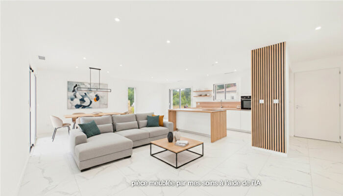 Maison 5 pièces à vendre - Saint-Étienne-de-Tulmont