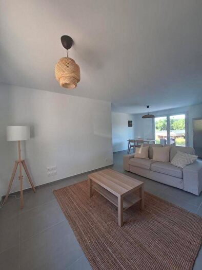 Boisseuil : Maison 4 pièces à louer