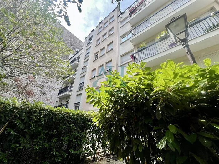 Appartement 2 pièces à Paris 10ème, Canal Saint-Martin, Jemmapes, à vendre