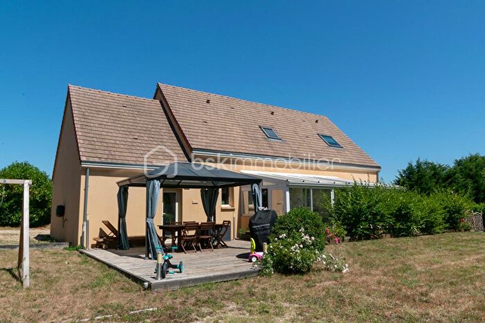 Maison 6 pièces à Ouzouer-sur-Loire, à vendre
