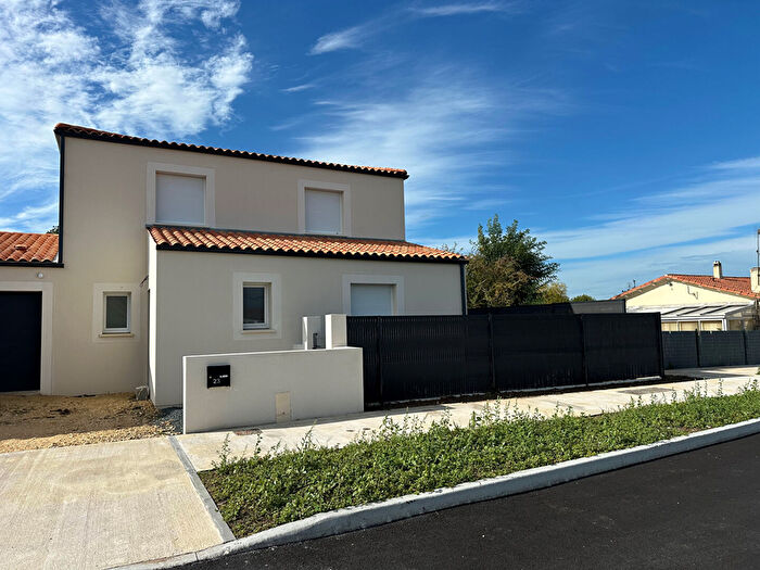 Maison à vendre - Échillais - 5 pièces - 4 chambres