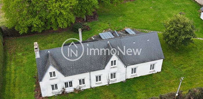 Maison à vendre - Saint-Aubin-des-Préaux - 8 pièces - 5 chambres