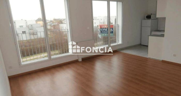 Haluchère-Perray, Nantes : Appartement 1 pièce à louer