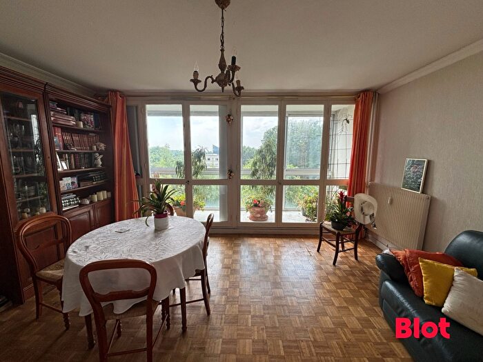 Appartement 4 pièces à vendre - Quartiers Sud-Ouest, Bréquigny