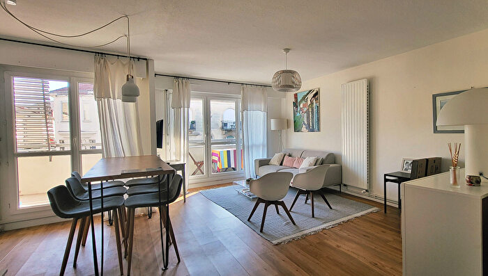 Appartement à vendre - Le Bouscat, Centre-ville, Robert Schuman - 3 pièces - 2 chambres