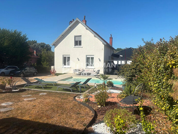 Saint-Florent-sur-Cher : Maison 5 pièces à vendre