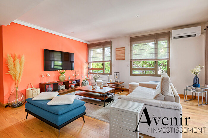 Écully, Les Serres, Vivier : Appartement 2 pièces à vendre