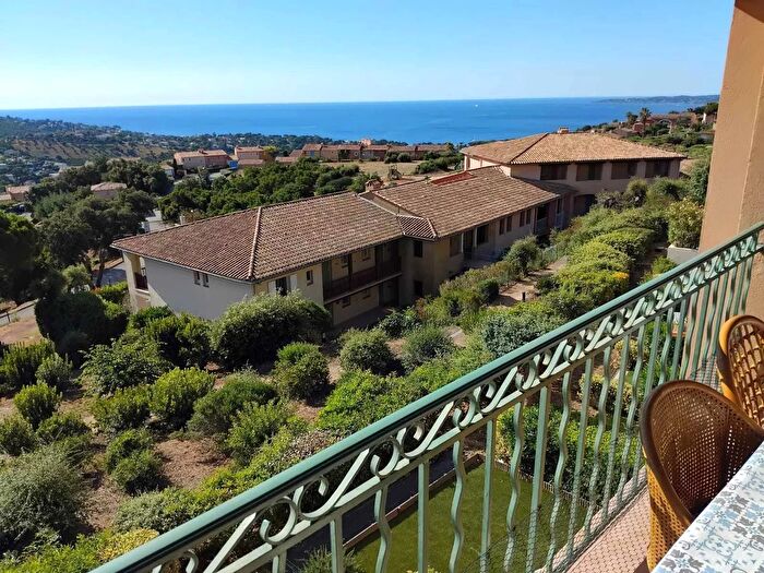 Appartement à vendre - Roquebrune-sur-Argens, Massel, Le Bois dAngélis - 2 pièces - 1 chambre