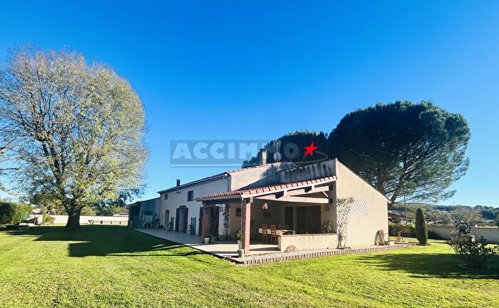 Maison à vendre - Saint-Paul-Cap-de-Joux - 5 pièces - 3 chambres