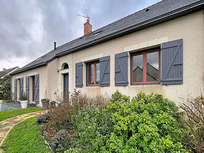 Maison à vendre - Sainte-Gemmes-sur-Loire - 8 pièces - 6 chambres
