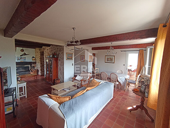 Maison à vendre - Taradeau - 8 pièces - 5 chambres