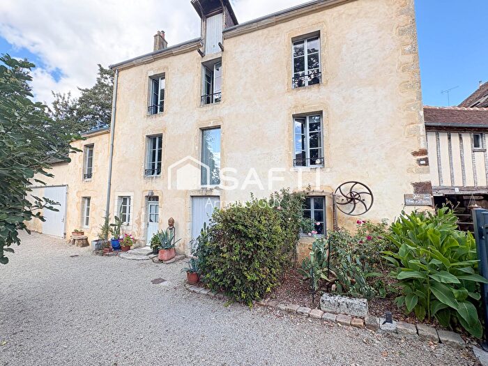 Mamers - Maison 13 pièces à vendre