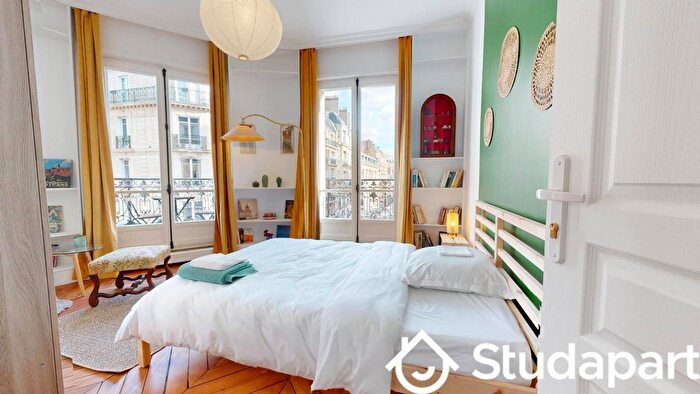 Appartement 1 pièce à Porte Dauphine, Paris 16ème arrondissement, à louer