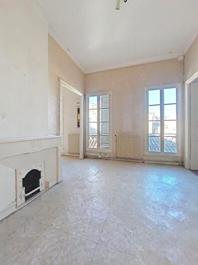 Appartement à vendre - Avignon, Palais des Papes, Zone Piétonne - 3 pièces - 2 chambres