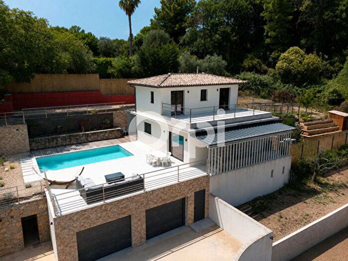 Maison 5 pièces à Montauroux, à vendre