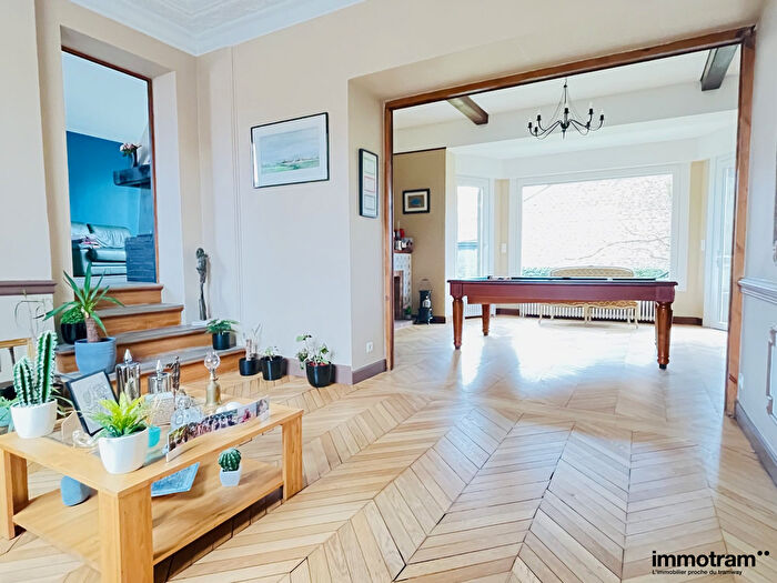 Maison à vendre - Roubaix - 6 pièces - 5 chambres