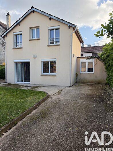 Maison à vendre - Herblay, Centre-ville - 5 pièces - 3 chambres