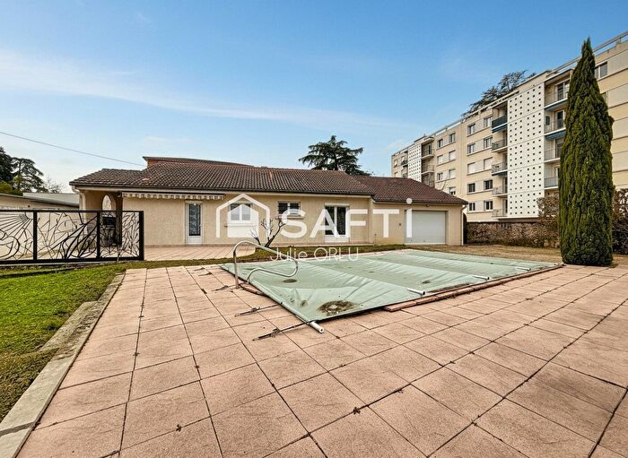 Maison à vendre - Romans-sur-Isère, Centre-ville - 4 pièces - 3 chambres